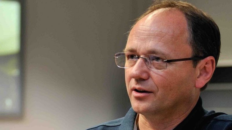 Volker Damann, Flight surgeon - Destination Space